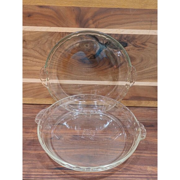 Pyrex | Kitchen | Vintage 9 Pyrex Clear Glass Pie Plates Set Of 2 ...